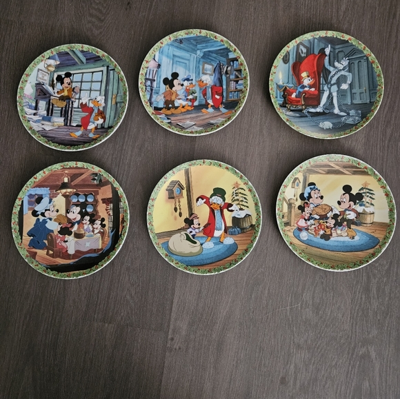 Disney | Holiday | Disney Mickeys Christmas Carol 6 Plate Set | Poshmark